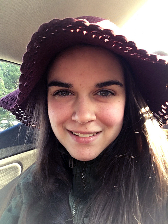 ’20 Graduate Writes a Novel for Her Senior Communication Project ...